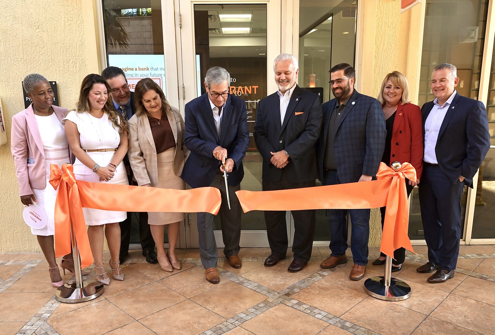 Amerant Bank Celebrated the Opening of its New Key Biscayne Banking Center With Ribbon Cutting ...