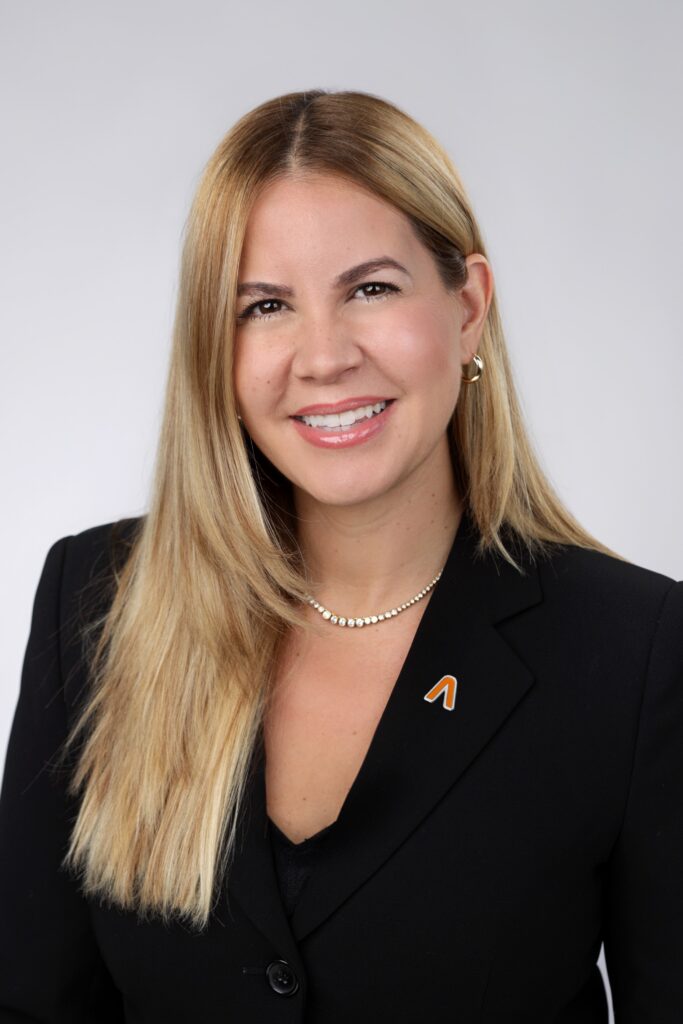 Amerant Bank Receives Bank Member of Excellence Award at 2023 Sunshine Awards - Amerant Newsroom